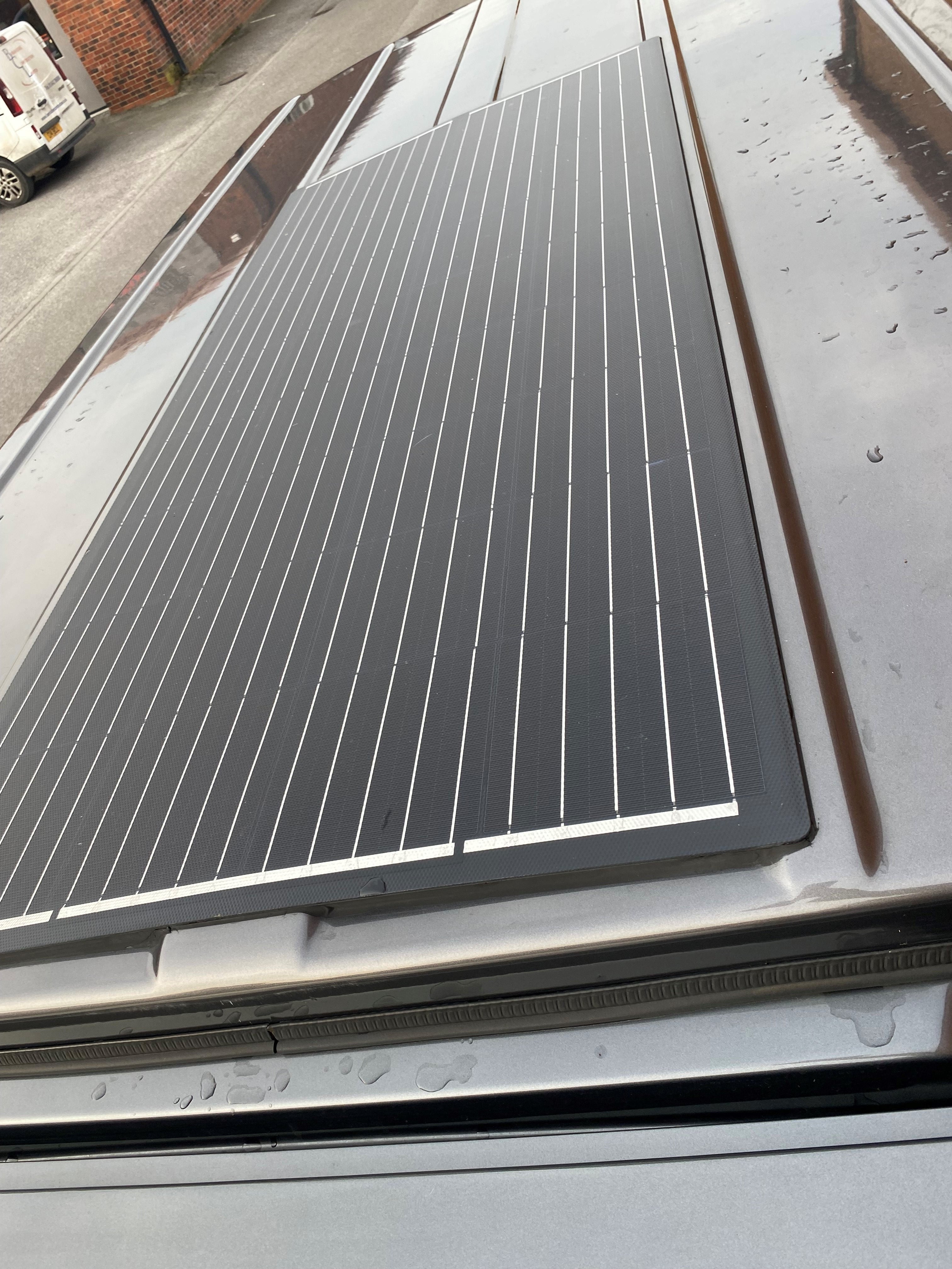 160W & 180W Solar Panels with Round Rear Junction Box | Stonewall ...